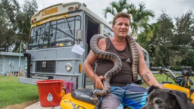 Man plans to ride out Cyclone Debbie in a bus with his snakes
