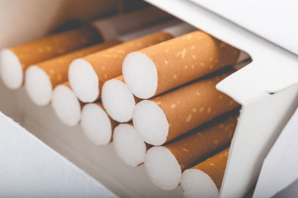Australian cigarette prices soar to record highs – 2GB