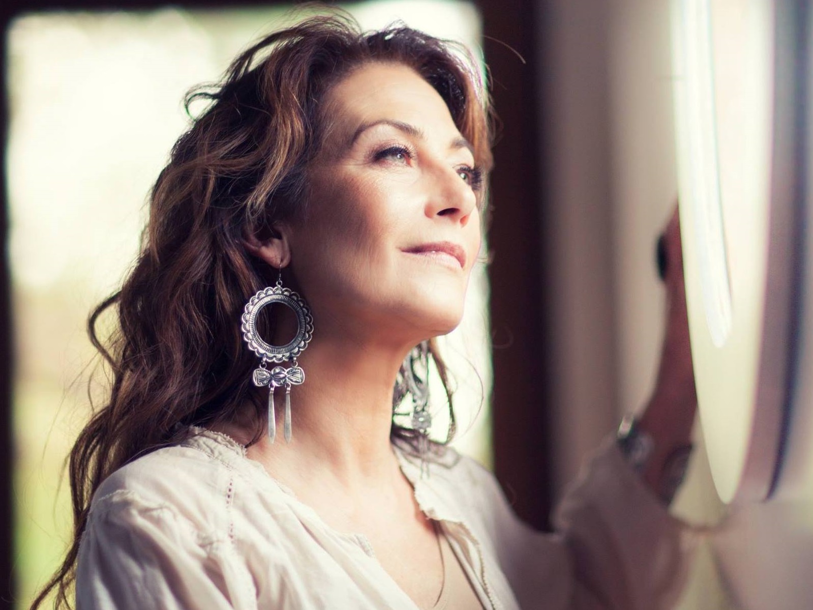 The sweet sounds of Wendy Matthews