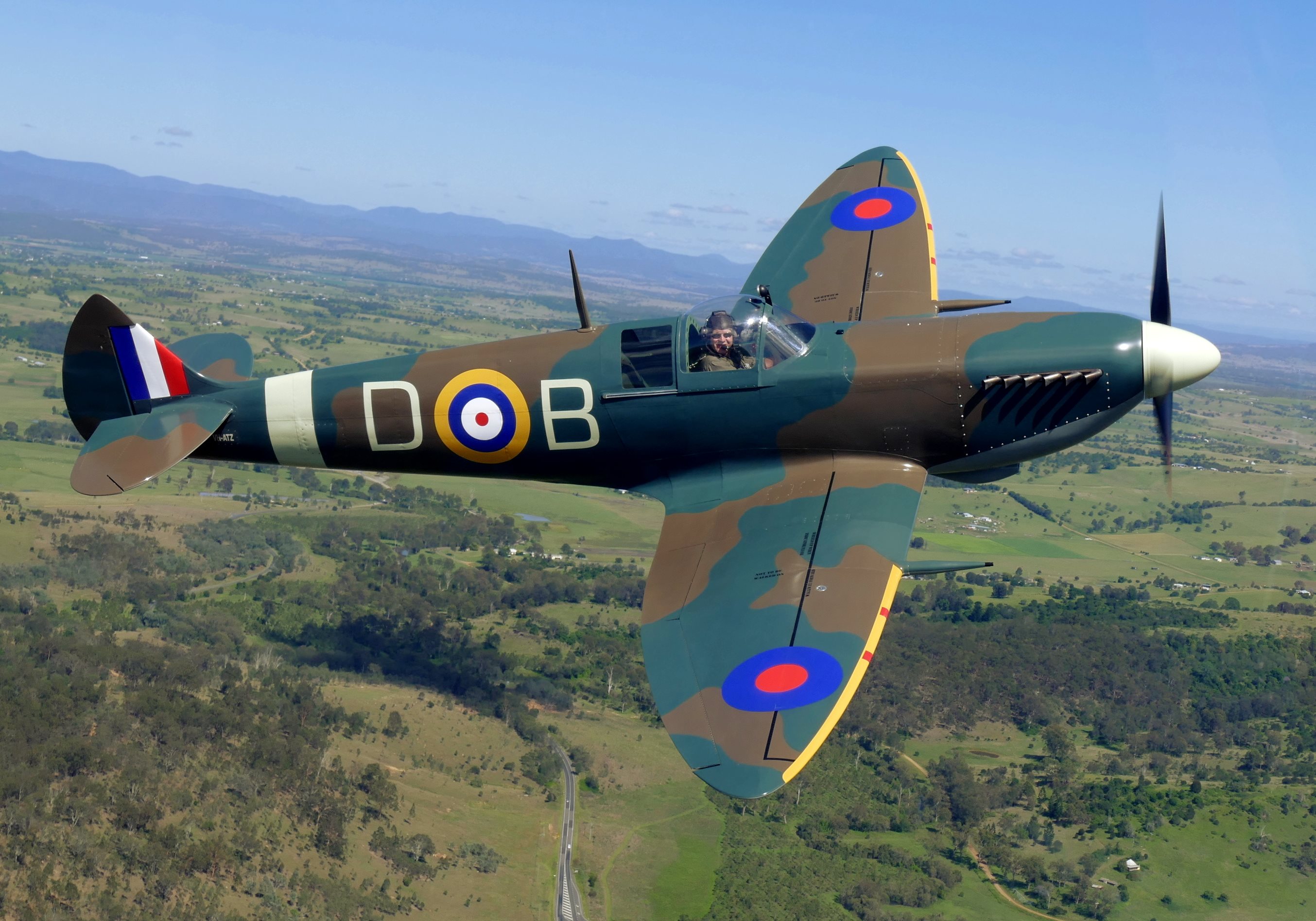 The Incredible story of Squadron 453 and the Aussie pilots who flew the ...