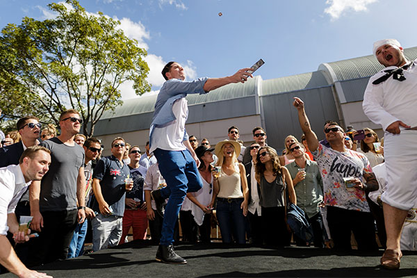 Two-up to be played across THREE days in NSW this Anzac Day