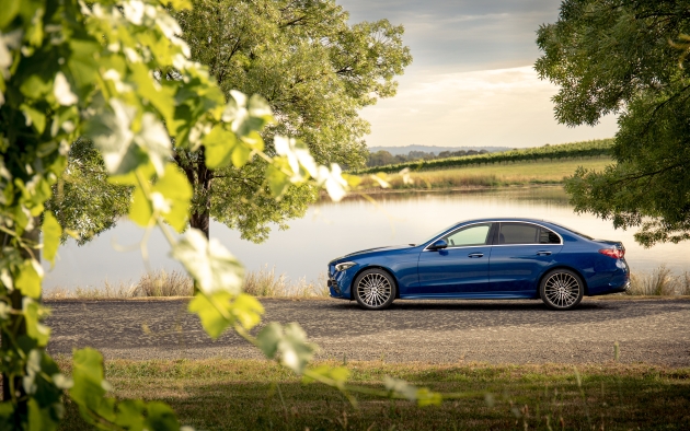Mercedes Benz 5th generation C200 Sedan, a big step up from its predecessor