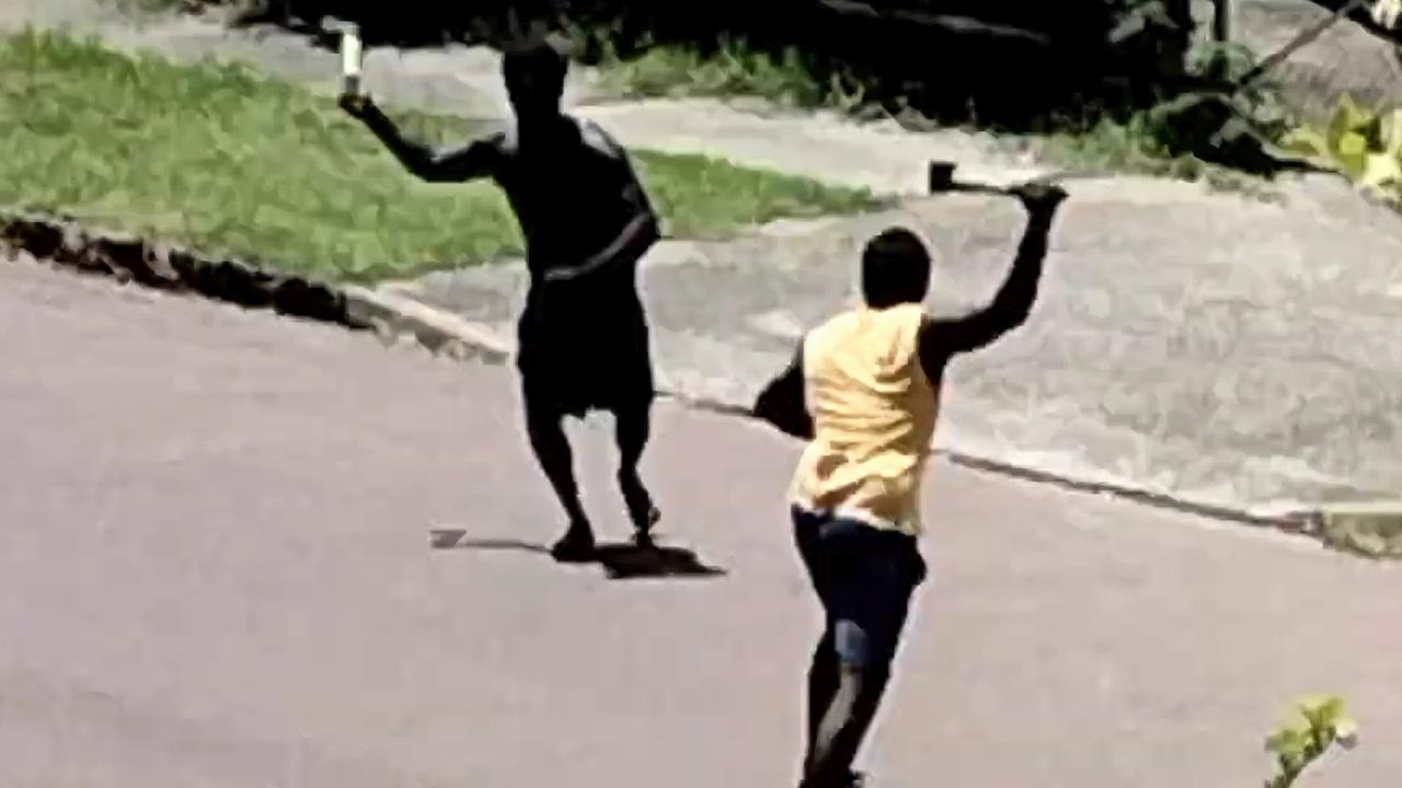 War Zone!: Axe fight breaks out in the Top End