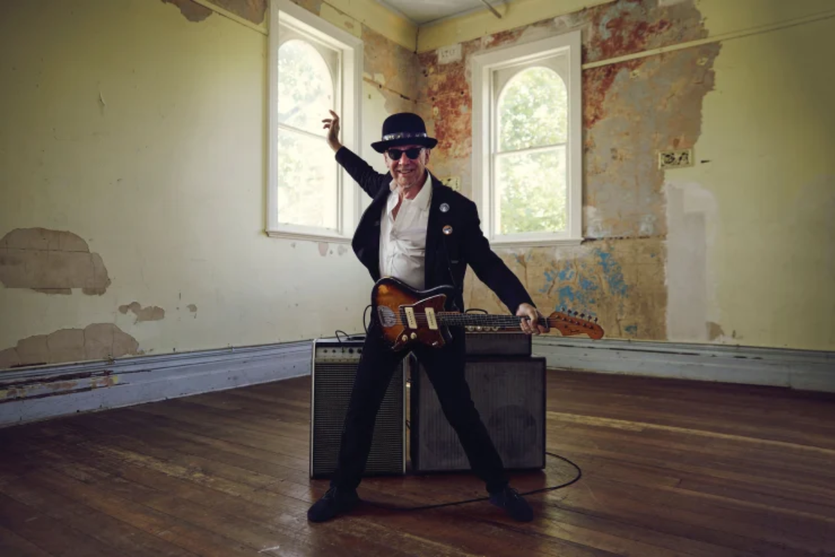 Russell Morris pays tribute to one of the greatest bands of all time