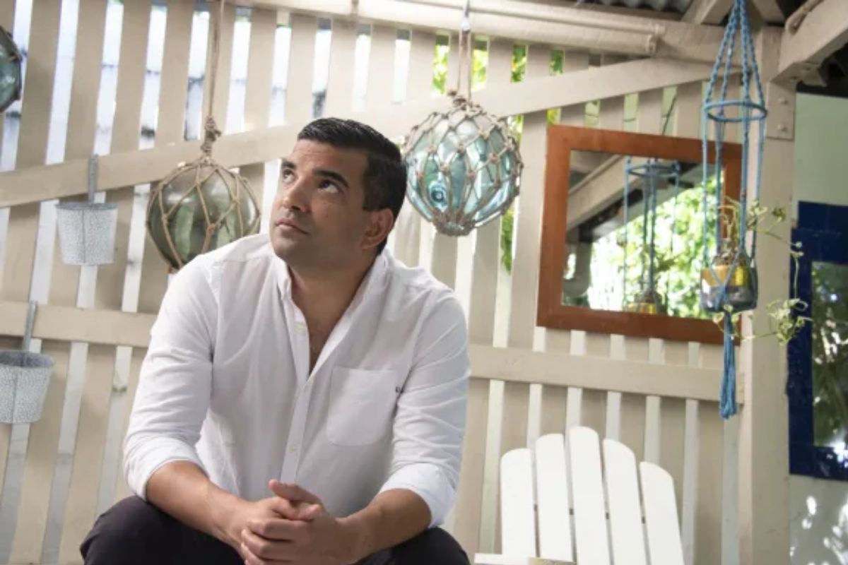 ‘Pay the rent’: Yes campaign dodges compensation questions