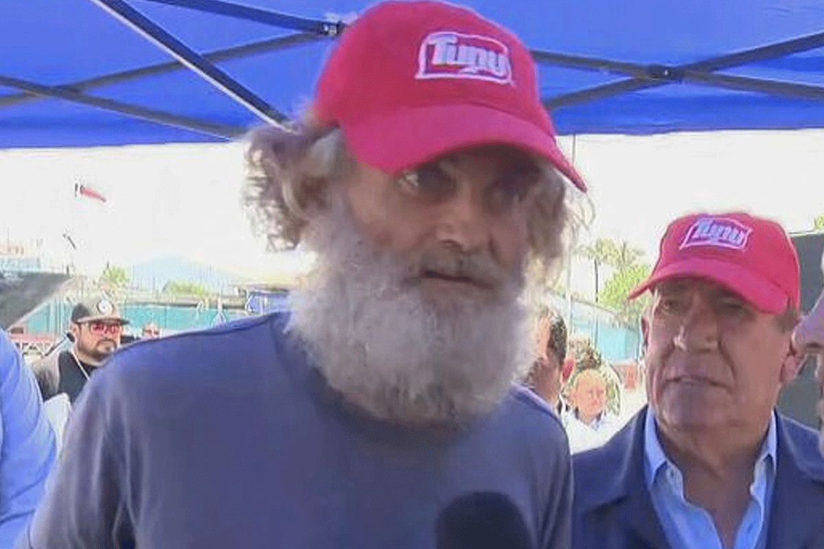 Aussie sailor breaks silence after months stranded at sea