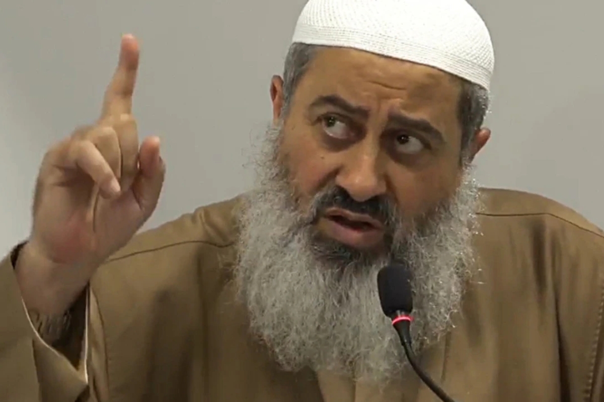 ‘Kill them’ - Radical preacher escapes police punishment